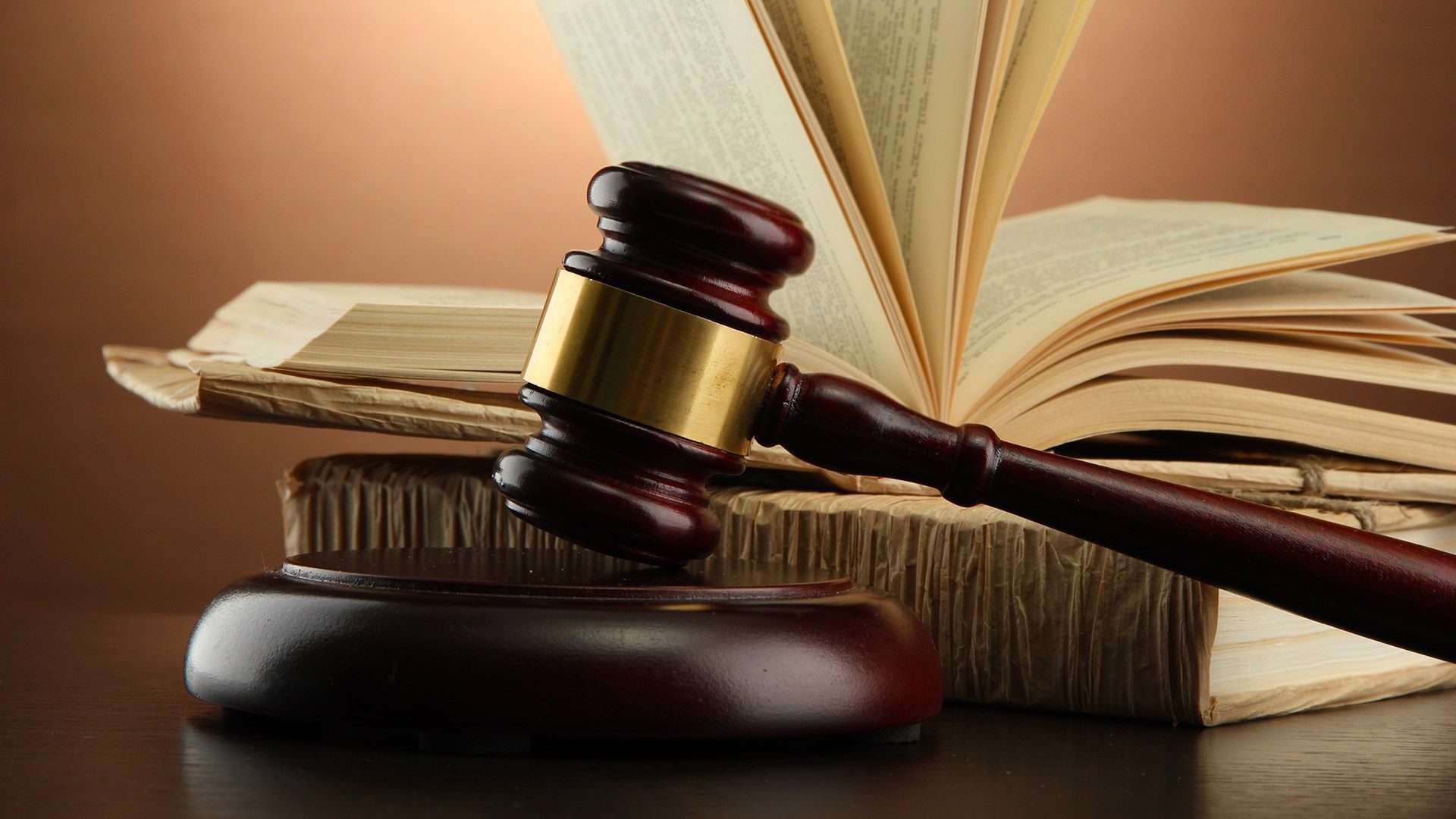 Adv. G. V. Deshmukh | Advocate & Legal Consultant in Pune